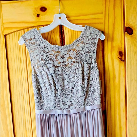 David's Bridal | Dresses | Db Lace Bridesmaid Dress Wlong Mesh Skirt ...